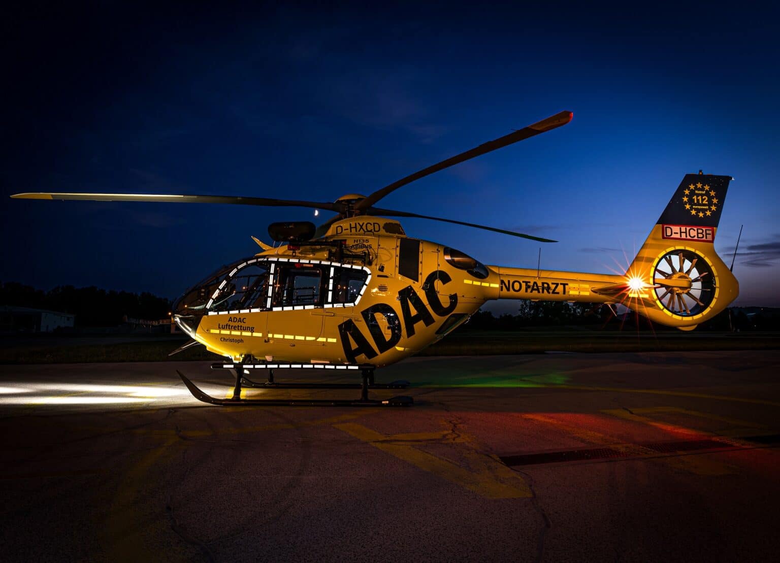 ADAC Luftrettung erhält 1.500. Maschine vom Typ H135 | rettungsmagazin.de